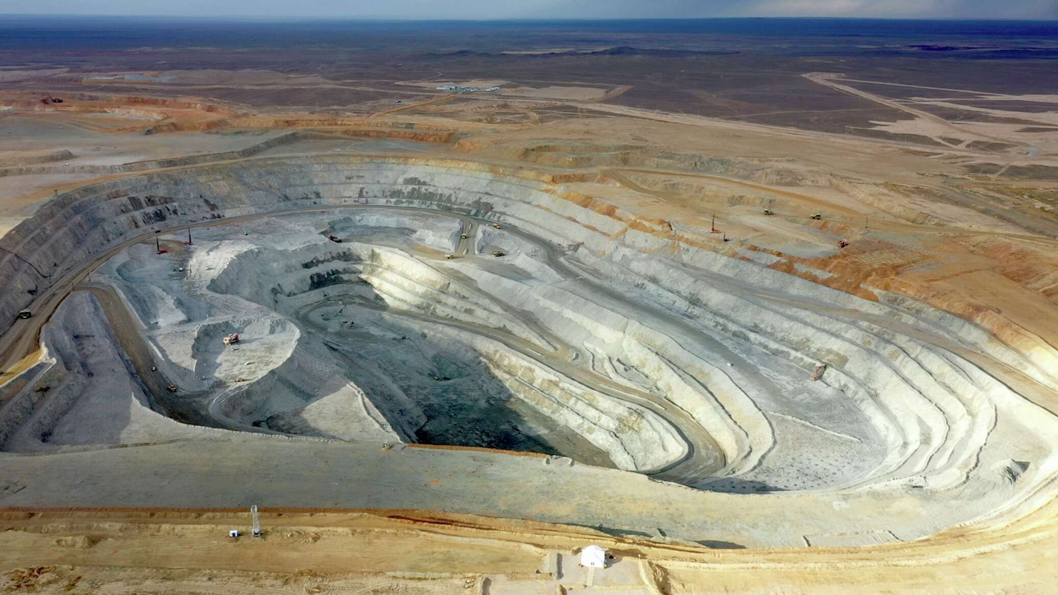 Жер халыққа тиесілі болады - табиғат ресурстарынан түсетін табыс ...