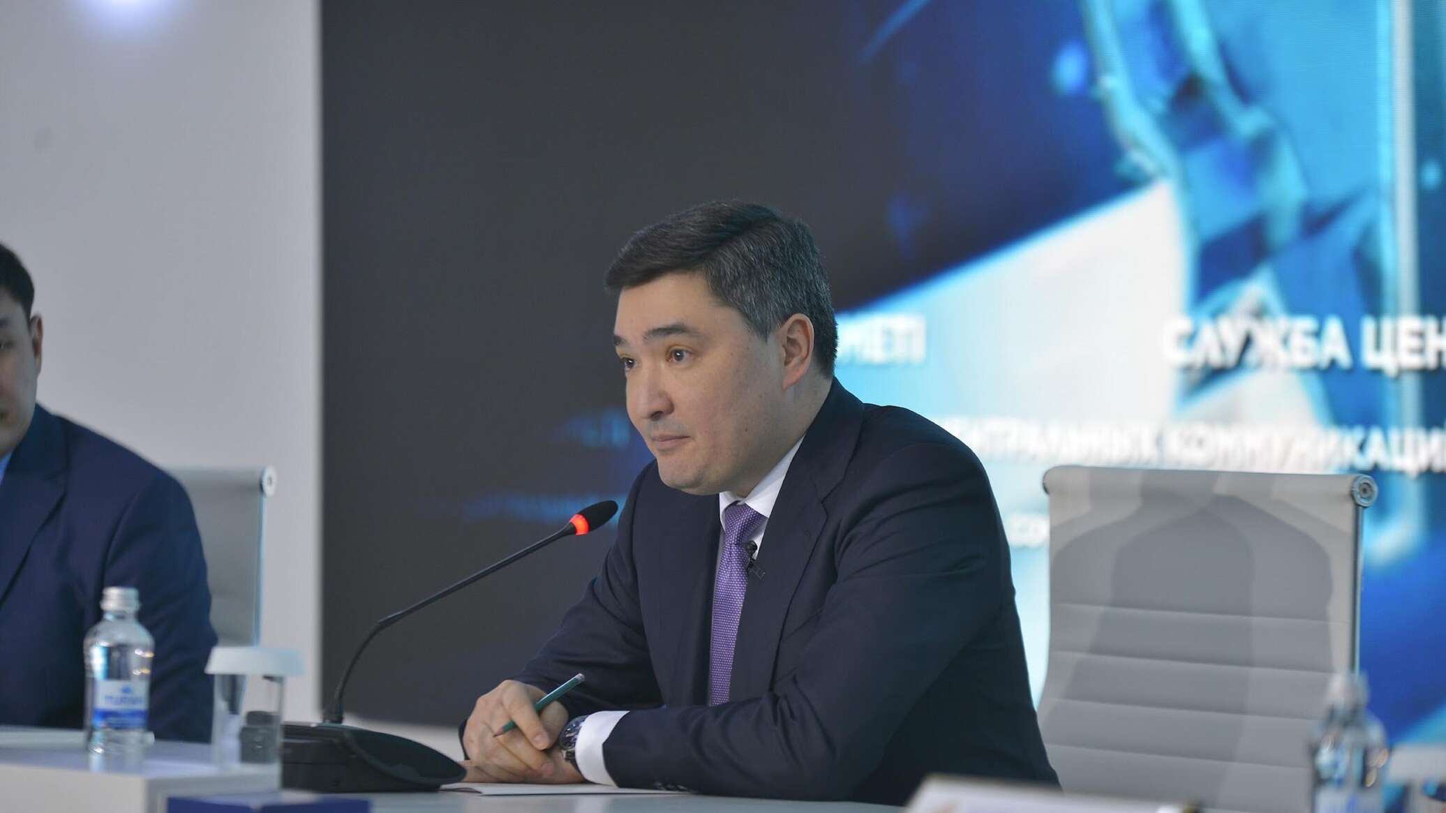 "Железный стержень с несгибаемым авторитетом" - политолог о новом ...