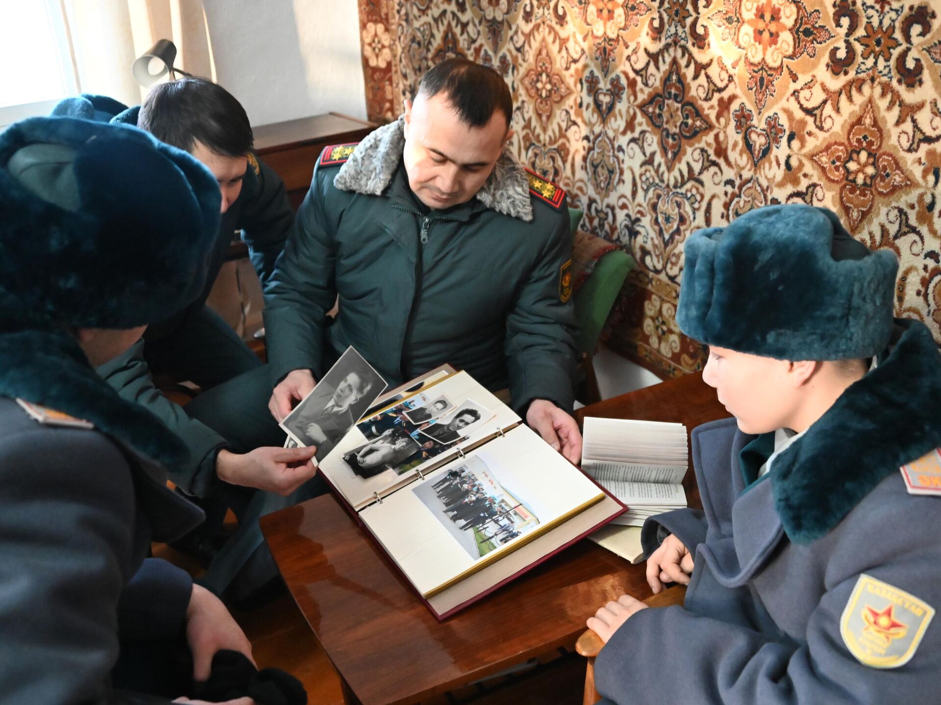 Со 100-летием поздравили ветерана Великой Отечественной войны в ...