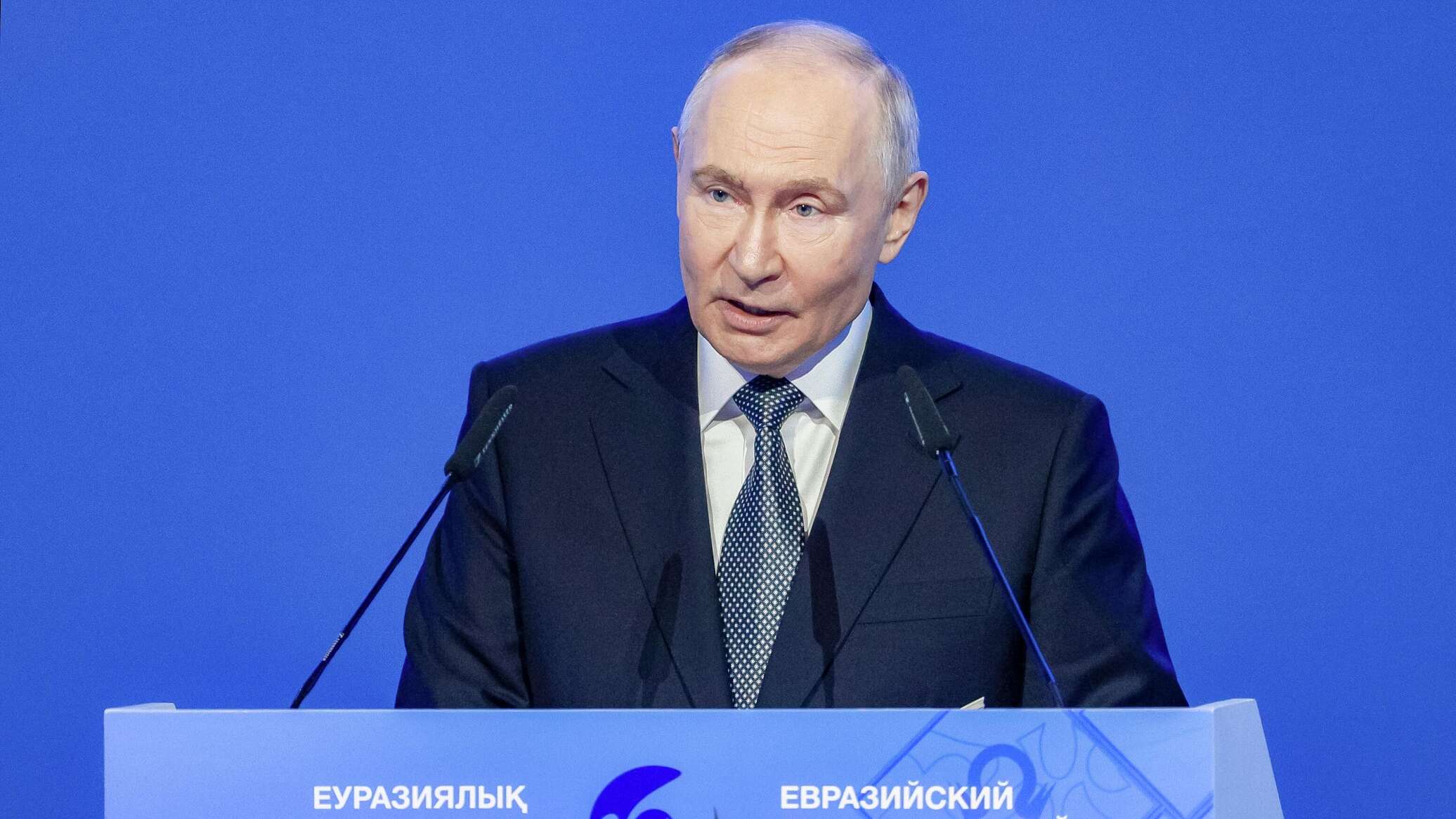 Ресей ЖИ мен цифрландыруды дамытуға қажетті барлық ресурсқа ие – Путин ...
