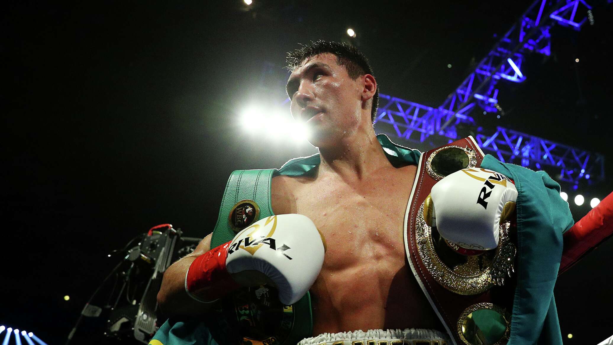 Жанибек Алимханулы защитил титул чемпиона мира по версии WBO - 13.11.2022, Sputnik Казахстан